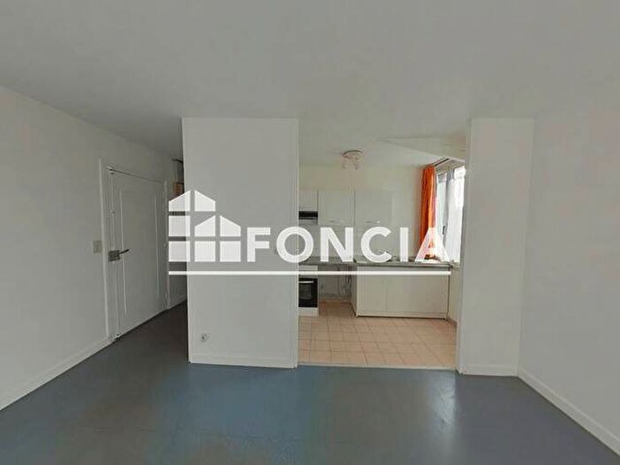 Appartement à louer - Centre, Soissons - 2 pièces - 1 chambre