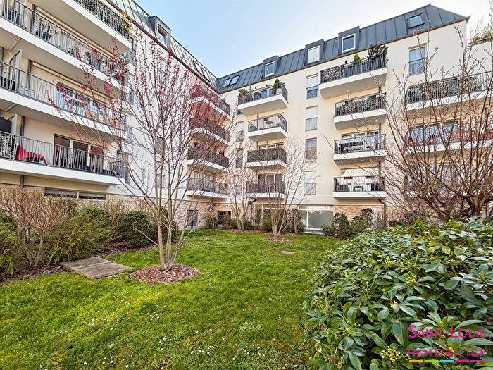 Appartement à vendre - Poissy, Centre-ville - 5 pièces - 3 chambres