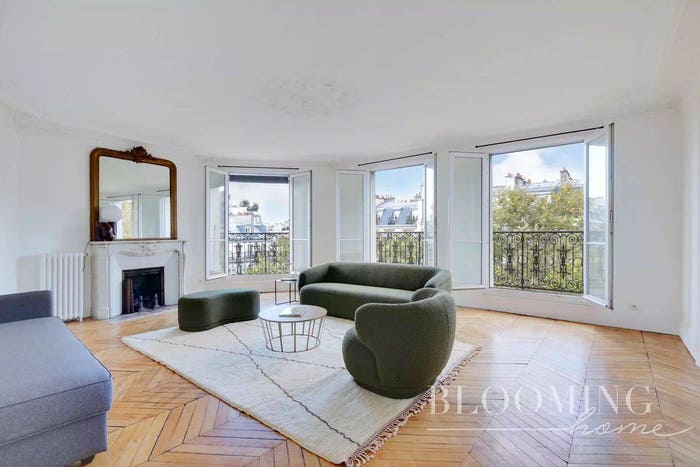Trudaine-Maubeuge, Paris 9ème arrondissement : Appartement 4 pièces à louer