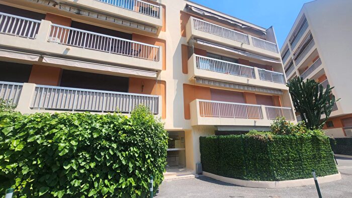 Appartement 3 pièces à Le Cannet, à vendre