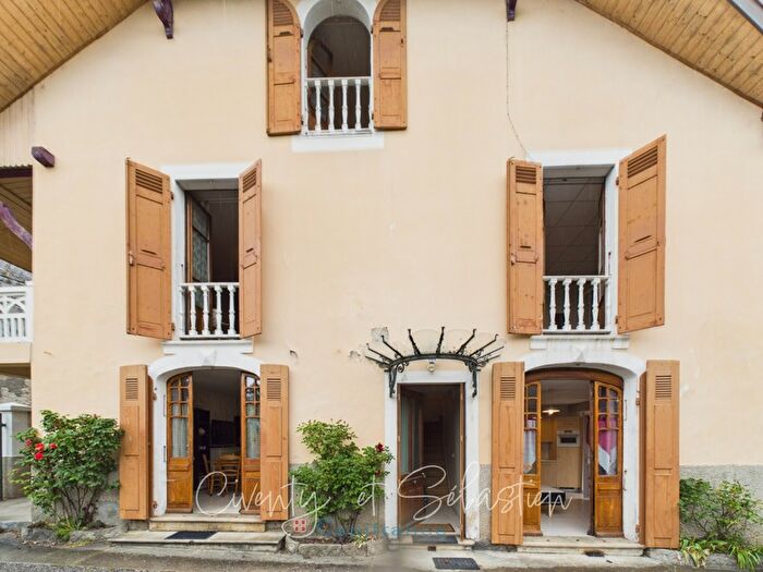 Maison 9 pièces à Sevrier, Sévrier, à vendre
