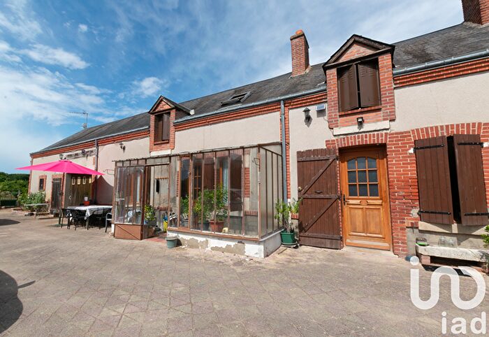 Maison à vendre - Saint-Aignan-le-Jaillard - 5 pièces - 3 chambres