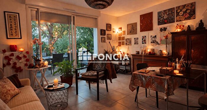 Appartement à vendre - Hyères, Pyanet - 2 pièces - 1 chambre