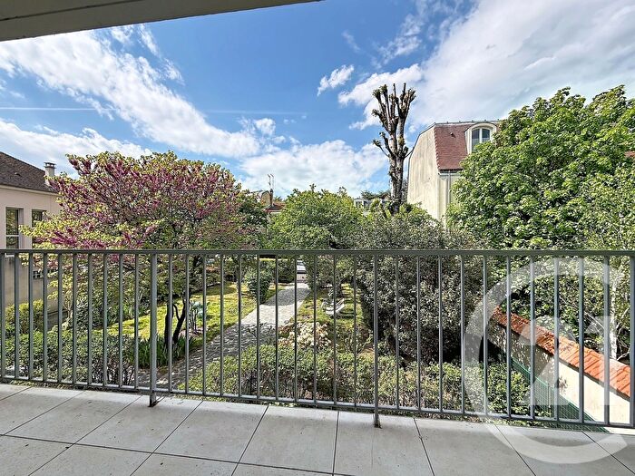 Appartement 3 pièces à Nanterre, Centre-ville, à vendre