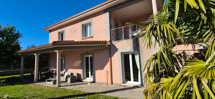 Maison 5 pièces à Vienne, Saint-Martin, à vendre