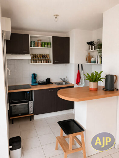 Appartement 3 pièces à Cholet, Libération, à louer