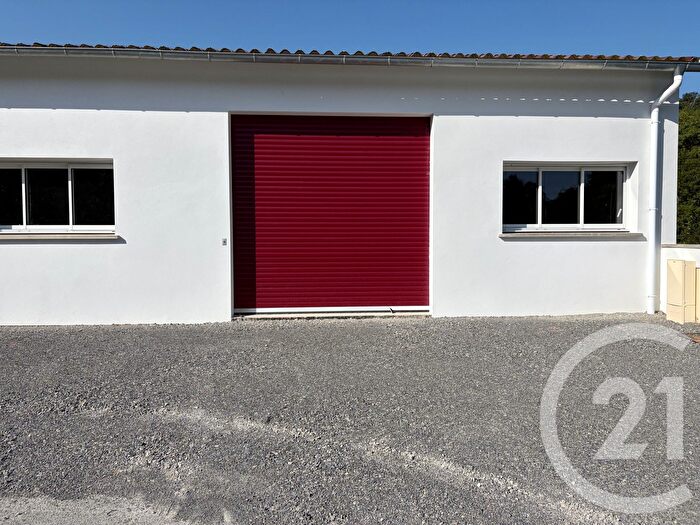 Uhart-Cize : Appartement 2 pièces à louer