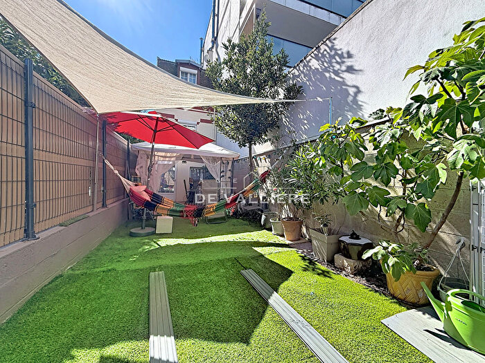 Maison 5 pièces à Nanterre, Vieux Pont, à vendre