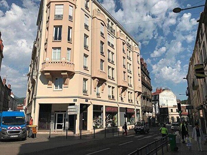Appartement à louer - Ballainvilliers, Clermont-Ferrand - 4 pièces - 3 chambres