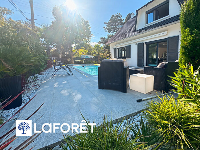 Maison à vendre - Morsang-sur-Orge, Robespierre - 5 pièces - 3 chambres