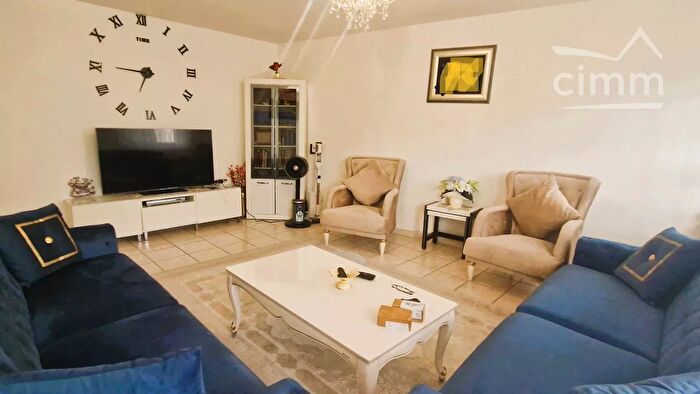 Appartement à vendre - La Tour-du-Pin - 3 pièces - 2 chambres