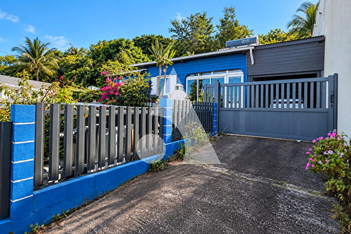 Petite-Île - Maison 3 pièces à vendre