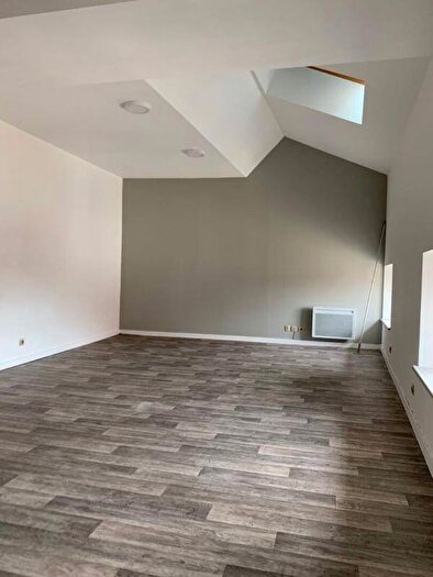 Appartement à louer - Centre, Neufchâteau - 1 pièce