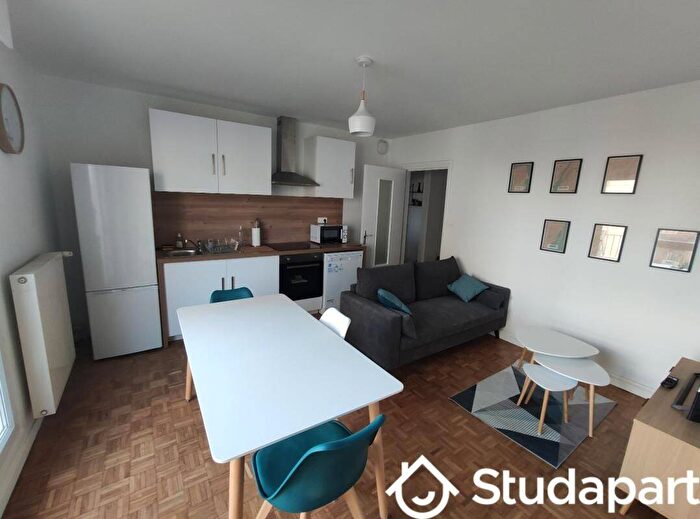 A Duclos, Clermont-Ferrand - Appartement 1 pièce à louer
