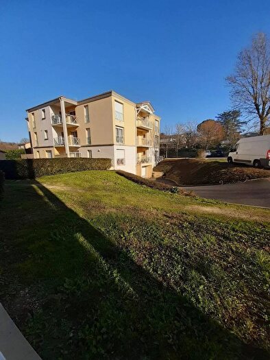 Appartement à louer - Vieil Angoulême-Centre Ville - 2 pièces - 1 chambre