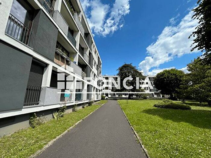 Appartement à louer - Ancien Centre Ville, Ermont - 3 pièces - 2 chambres