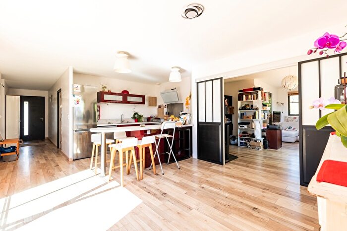 Maison à vendre - Saint-Jean-dIllac - 5 pièces - 4 chambres