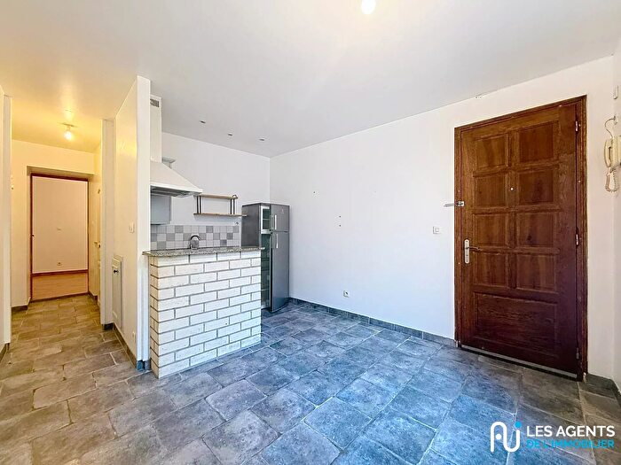 Appartement 2 pièces à Orléans, Faubourg Saint-Jean, à vendre