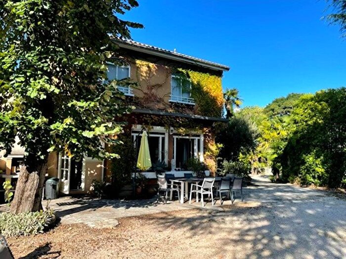 Maison à vendre - Alès, Brésis, Prés Rasclaux - 7 pièces - 5 chambres