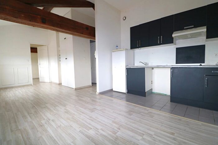 Appartement à vendre - Soucieu-en-Jarrest - 2 pièces - 1 chambre