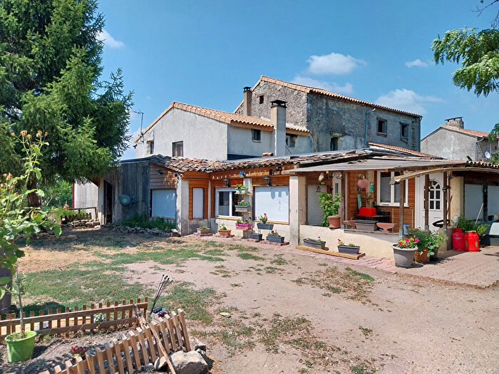 Saint-Vivien - Maison 6 pièces à vendre