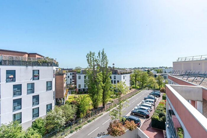 Appartement 4 pièces à vendre à Le Plessis-Robinson, Herriot