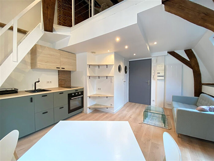 Appartement à louer - Nantes, Centre-ville - 1 pièce
