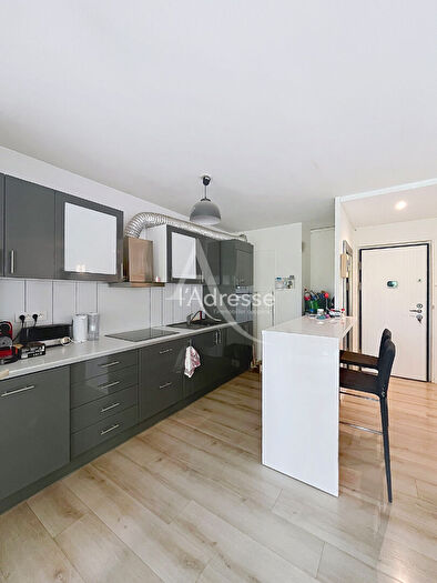 Appartement 3 pièces à vendre - Chelles, Centre-ville, Gare, Abbesses