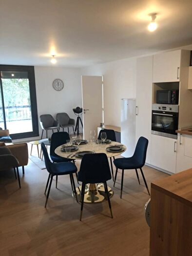 Appartement à louer - Saige Nord, Pessac - 6 pièces - 1 chambre