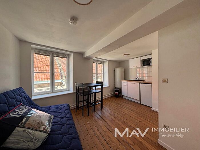Maisons à vendre et appartements à louer - 2