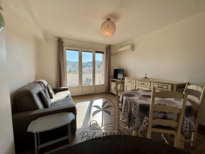 Appartement à vendre - Six-Fours-les-Plages, Les Lones, Bucarin, Fort, Les Playes - 2 pièces - 1 chambre