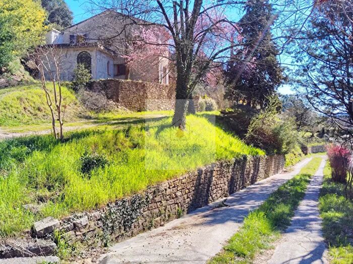 Maison à vendre - Soudorgues - 6 pièces - 2 chambres