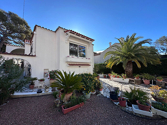 Maison à vendre - Saint-Raphaël, Plateau Notre-Dame - 5 pièces - 3 chambres