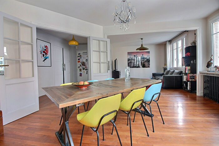 Appartement 4 pièces à Saint-Ouen, Centre-ville, à vendre