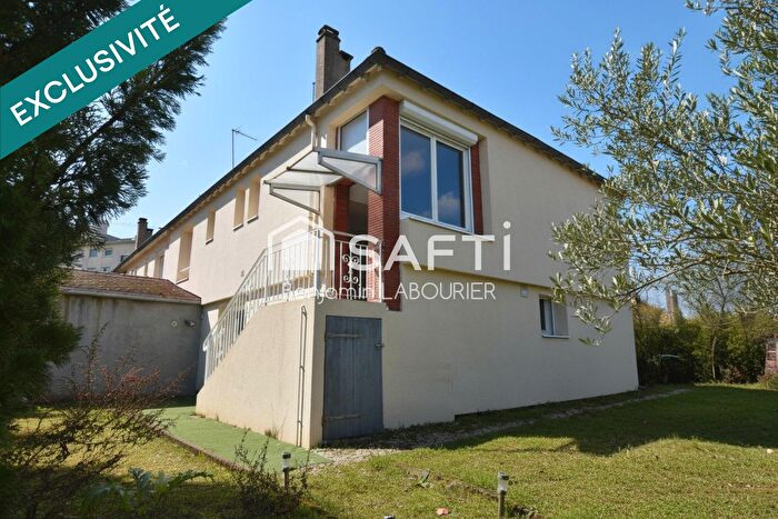 Maison à vendre - Auxerre, Rive droite - 6 pièces - 4 chambres