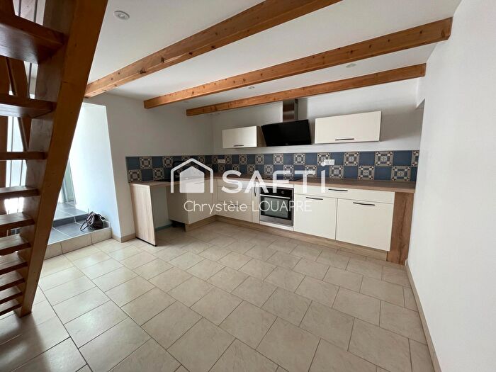 Saint-Jean-d'Angély : Maison 3 pièces à vendre