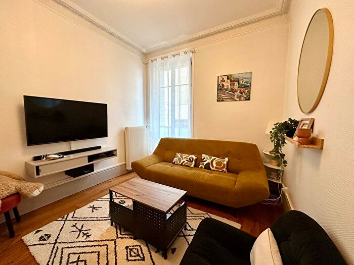 Appartement à louer - Clemenceau, Dijon - 3 pièces - 2 chambres