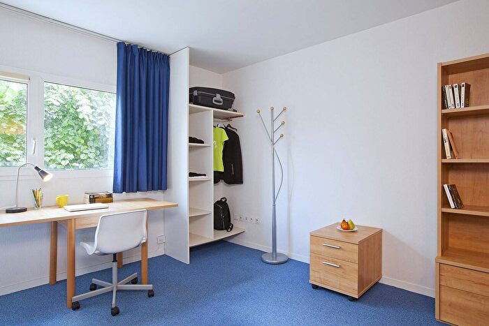 Centre Urbain-Coquibus, Évry-Courcouronnes - Appartement 1 pièce à louer