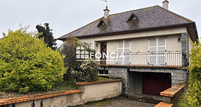 Maison à vendre - Beaumont-sur-Sarthe - 4 pièces - 2 chambres