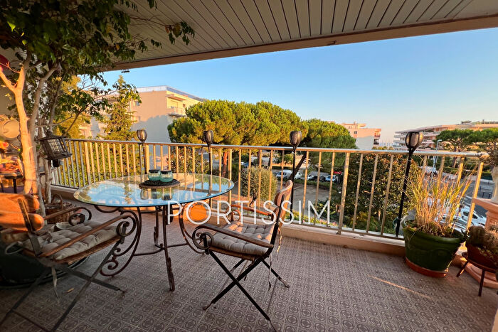 Appartement à vendre - Saint-Laurent-du-Var, Bord de Mer, Port de Plaisance - 2 pièces - 1 chambre