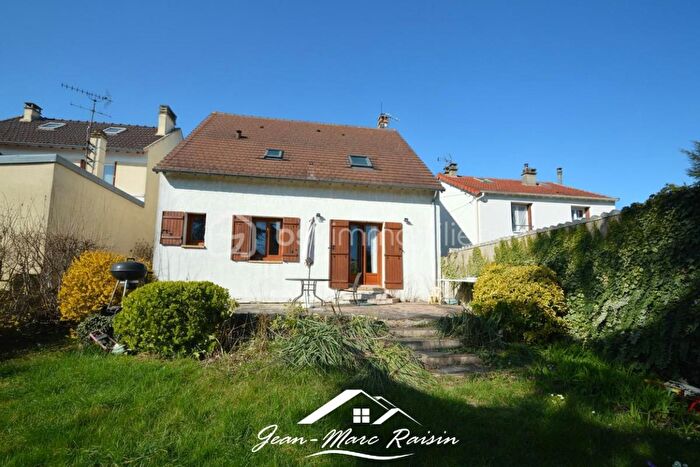 Maison 6 pièces à Tremblay-en-France, Le Bois Saint-Denis, à vendre