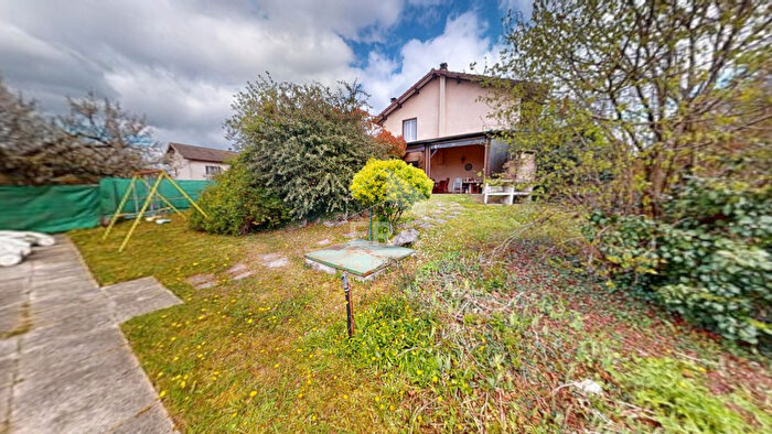 Maison 6 pièces à Ambérieu-en-Bugey, Gare, à vendre