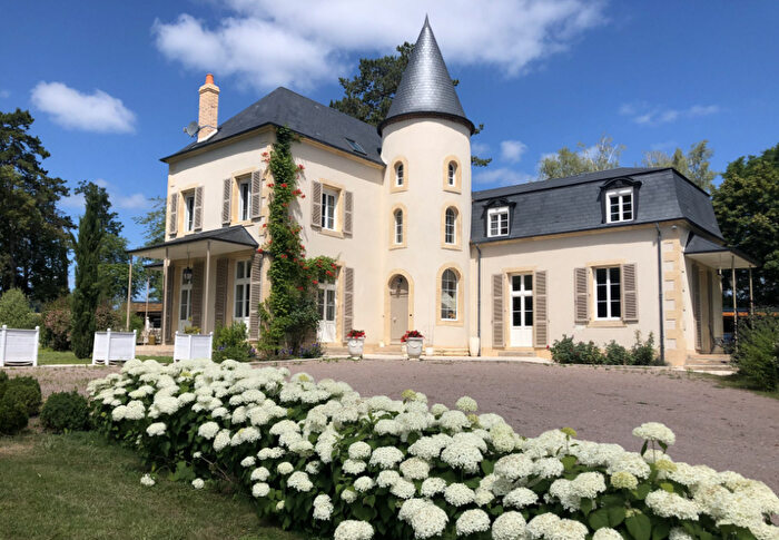 Maison à vendre - Sichamps - 7 pièces - 6 chambres