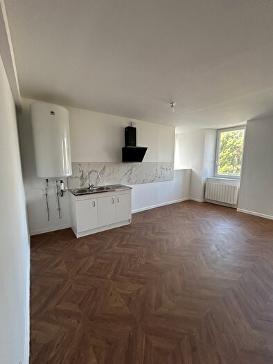 Appartement à louer - Plouaret - 3 pièces - 2 chambres