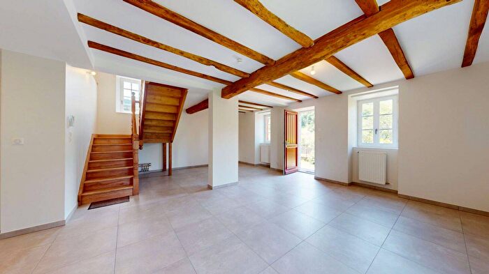 Maison à louer - Itxassou - 5 pièces - 4 chambres