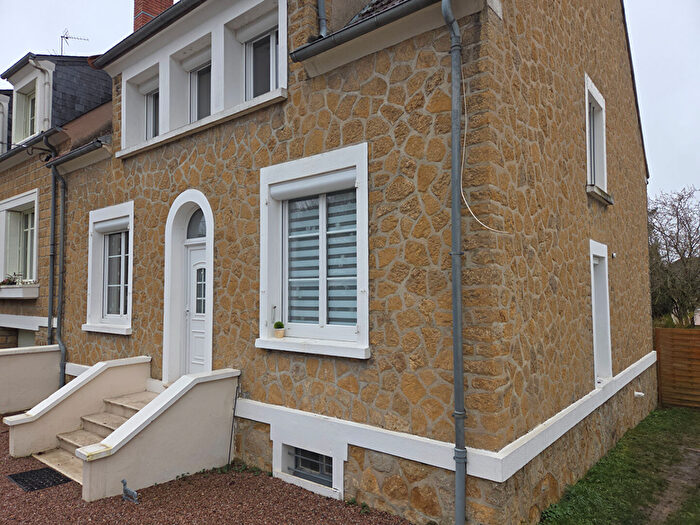 Maison à vendre - Nevers, Maupas, Victor-Hugo - 6 pièces - 4 chambres