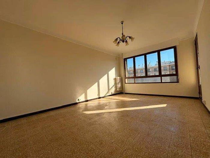 Appartement 4 pièces à louer - Centre Ville, Aix-en-Provence