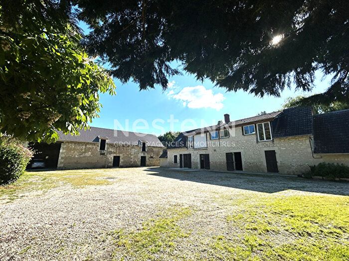 Maison à vendre - Heugnes - 6 pièces - 3 chambres