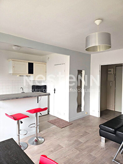Appartement à louer - Reims, Croix Rouge, Haut de Murigny - 1 pièce