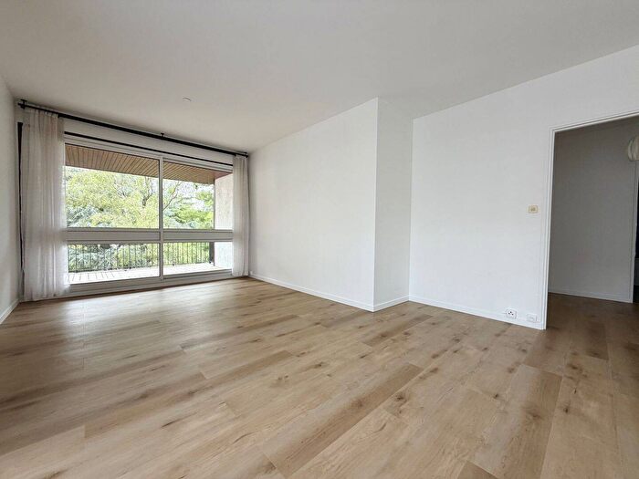 Appartement 1 pièce à louer à Fontenay-le-Fleury